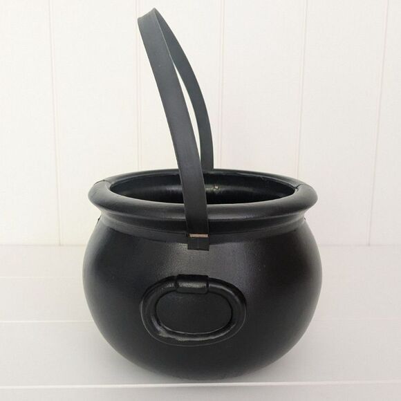 Union Products Inc | Toys | Vintage Union Products Inc Witches Cauldron ...